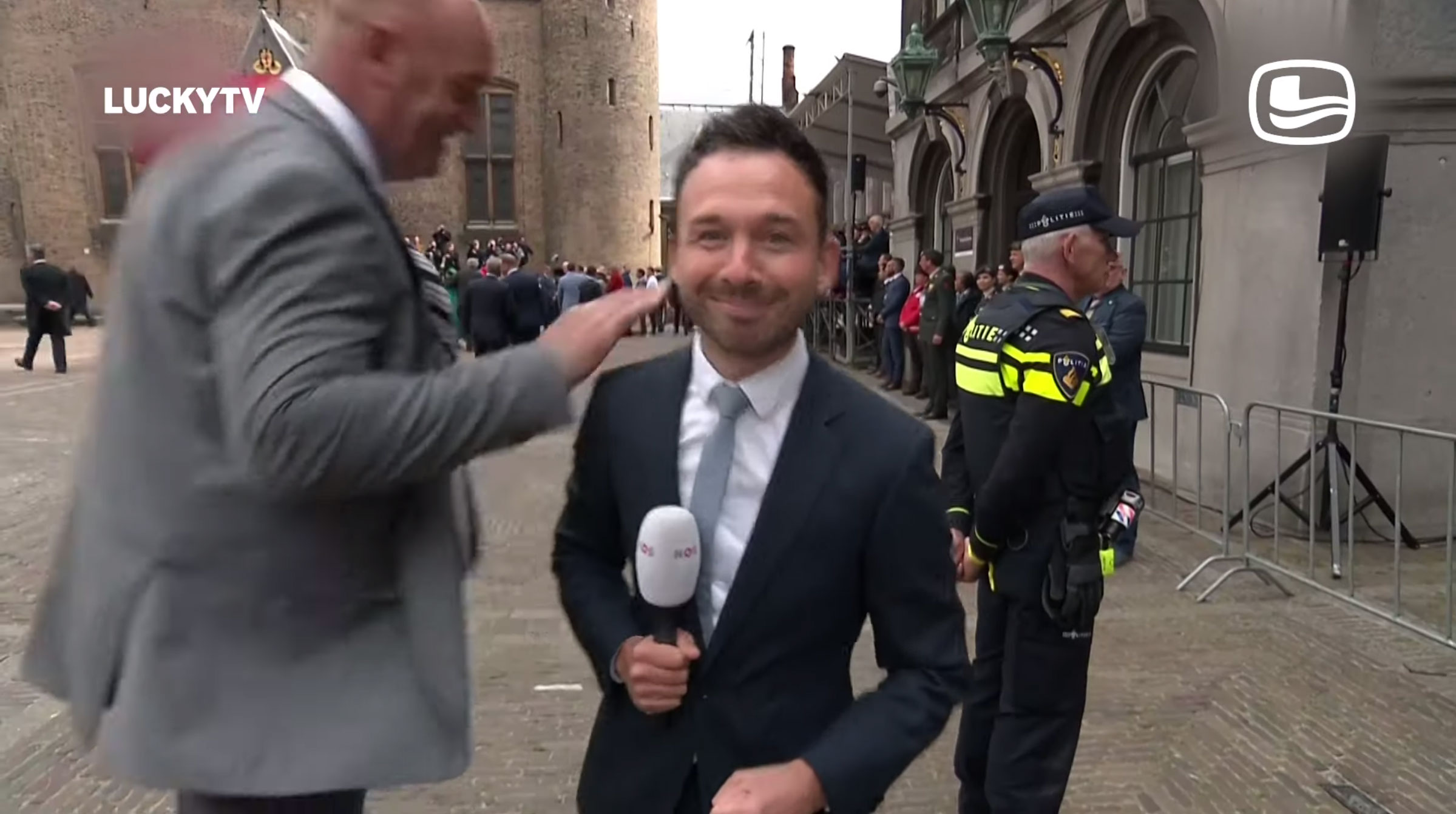 LuckyTV. Uw dagelijkse mediarevolte na De Wereld Draait Door. Bekijk ...